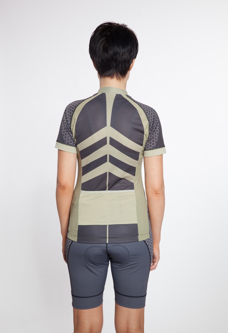 Chevron Jersey Golden Black by Nakeid | BernatCycles